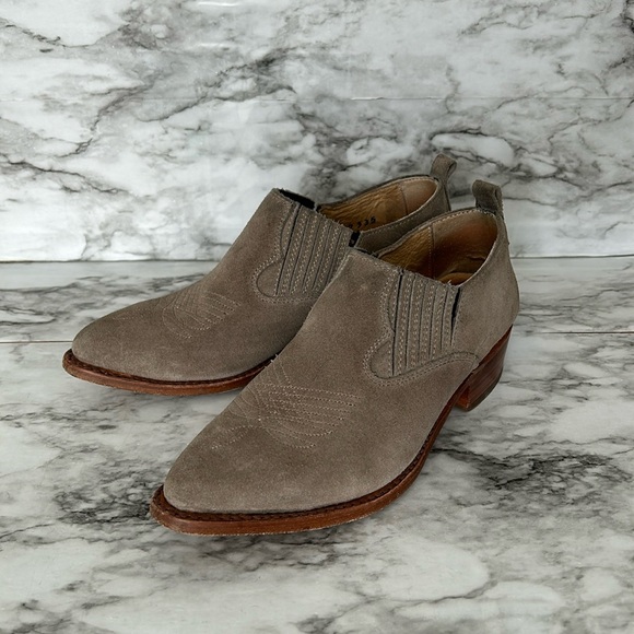 Frye | Shoes | Frye Womens Size 6 Suede Leather Billy Shootie Made In ...
